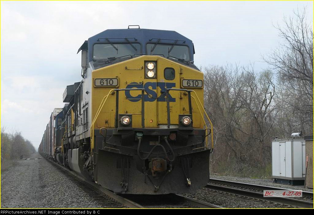 CSX 610 @ Temple Rd. 04/27/2005